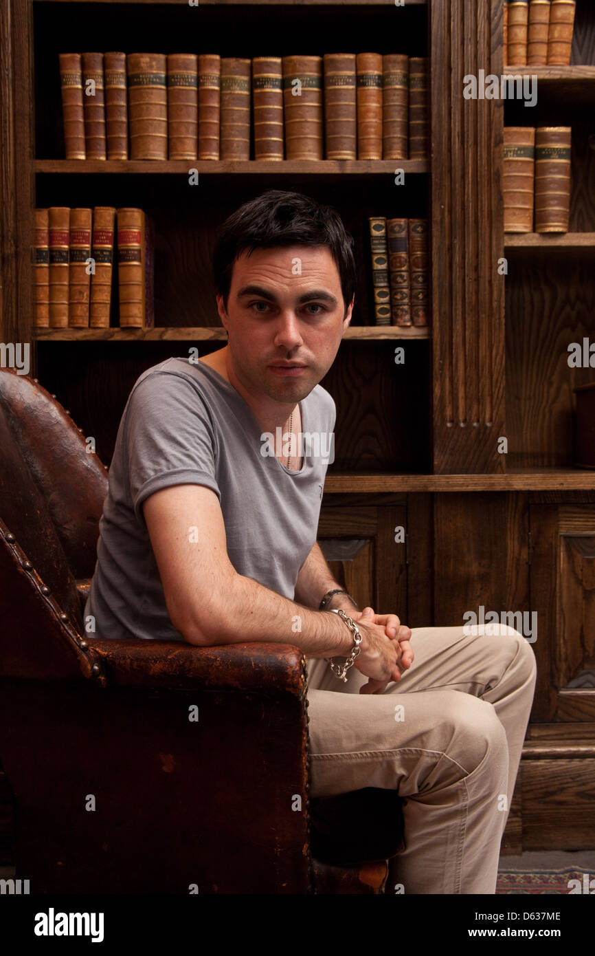 Richard Archer lead singer of English band Hard -Fi photographed in ...