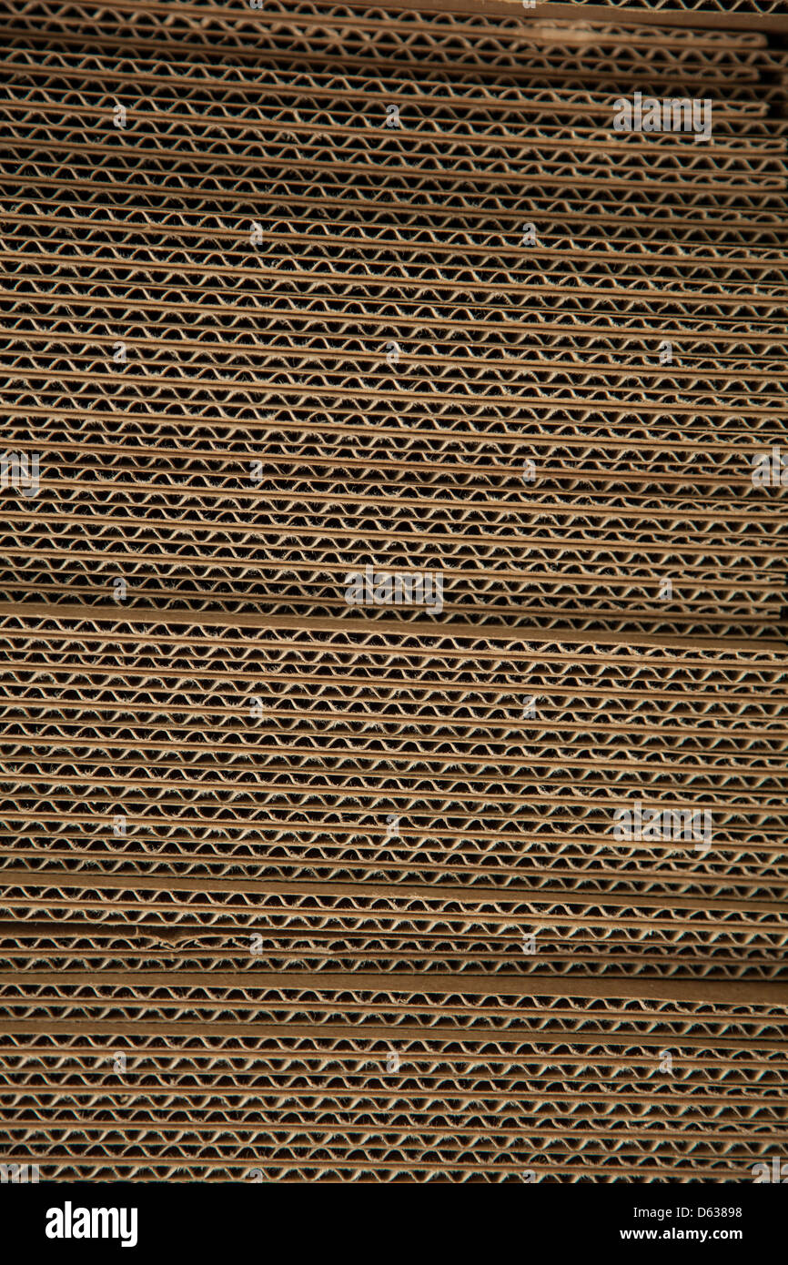 Brown cardboard texture Stock Photo - Alamy