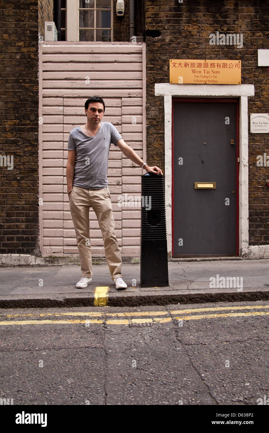 Hard fi hi-res stock photography and images - Alamy