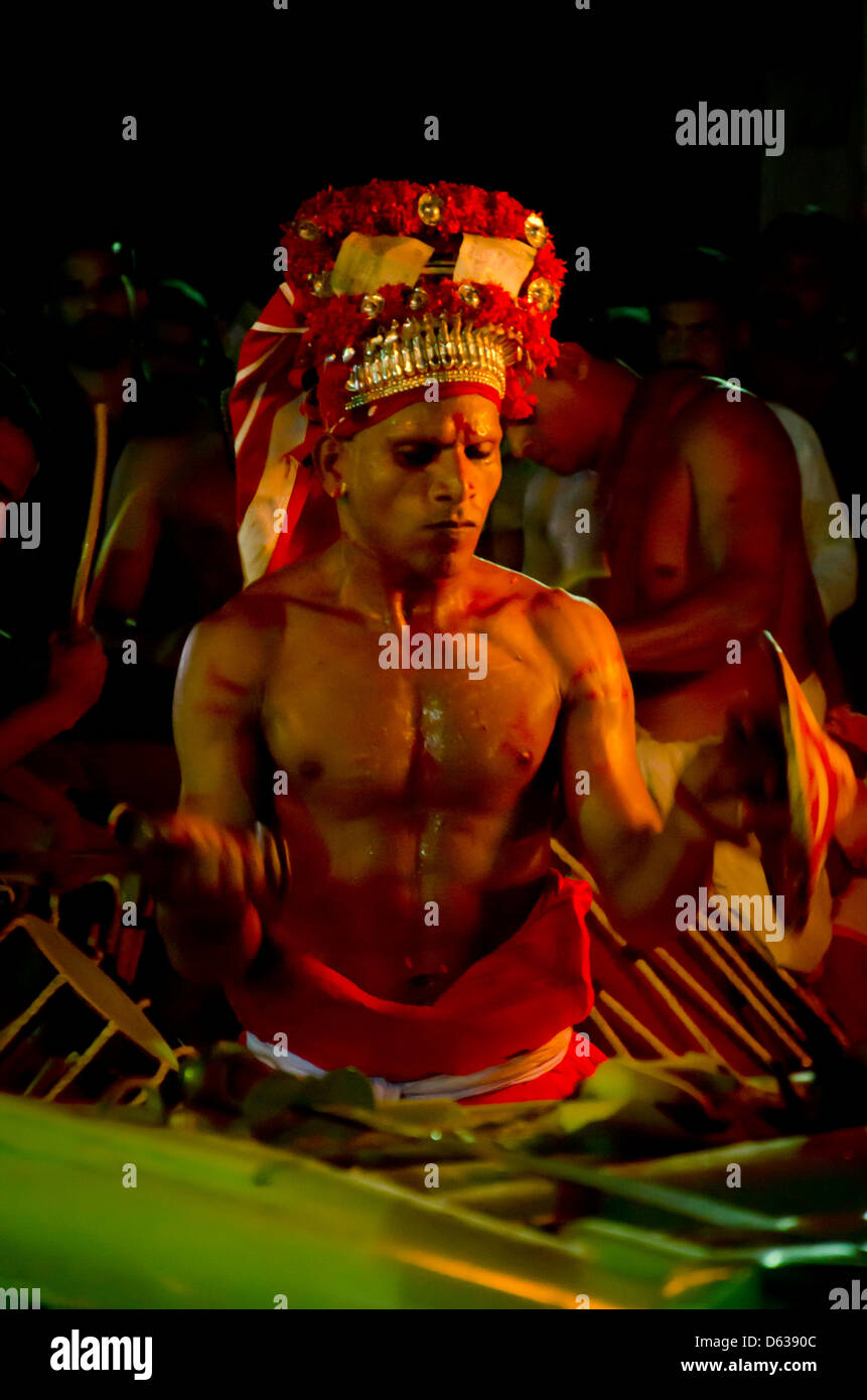 Theyyam makeup hi-res stock photography and images - Alamy