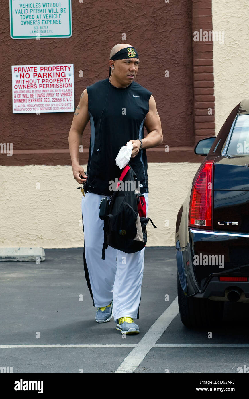 Hines Ward leaving a dance studio after rehearsing 'Dancing with the ...