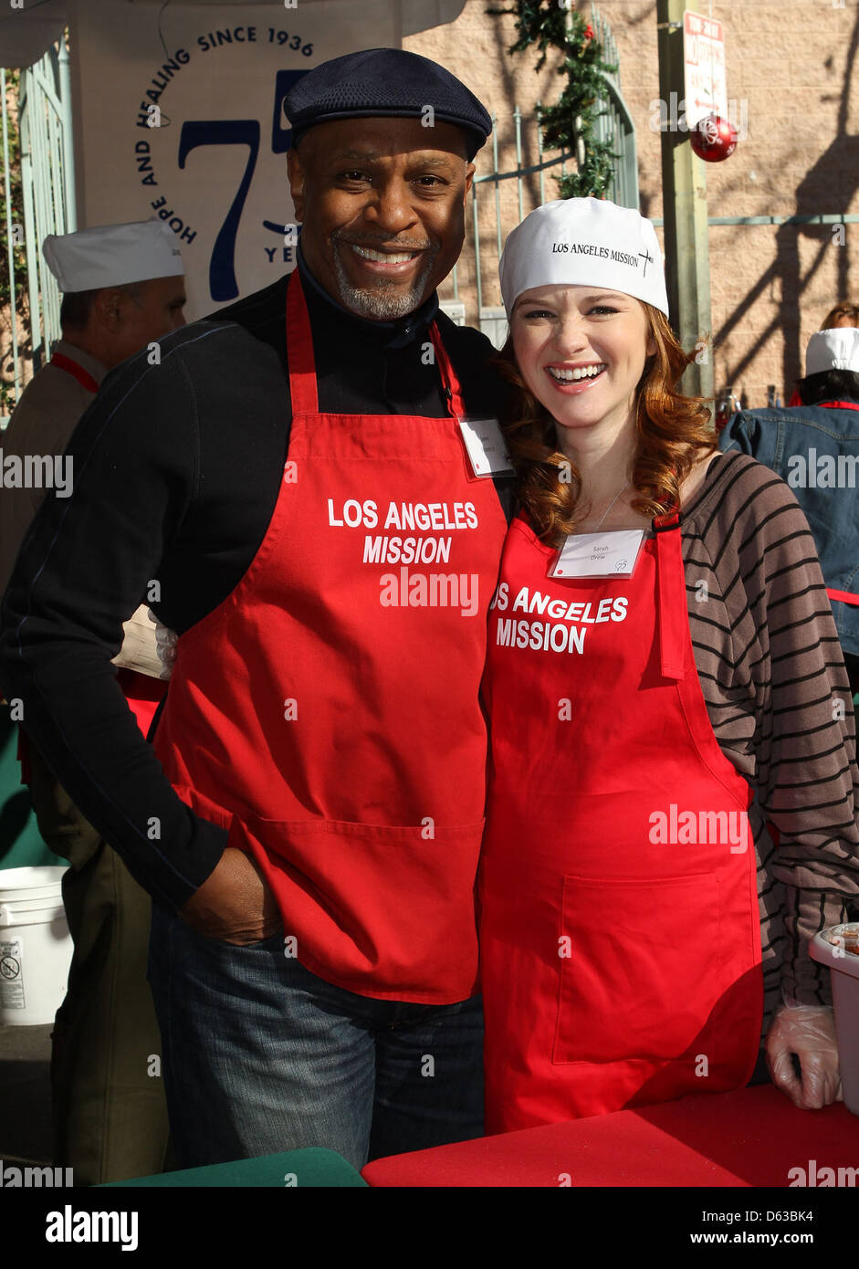 James Pickens Jr and Sarah Drew 78th Los Angeles Mission Christmas Meal ...