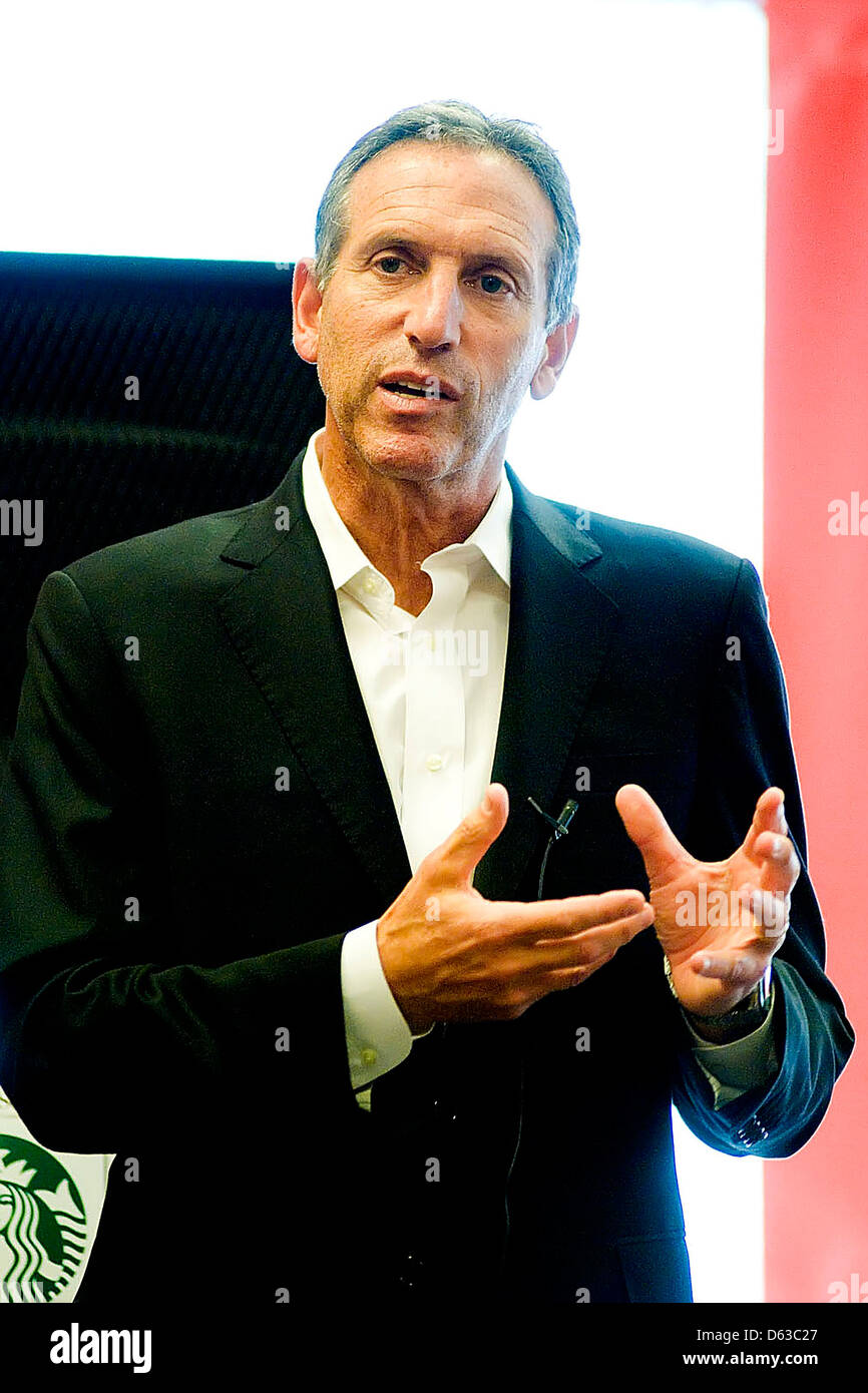 Howard schultz, ceo starbucks hi-res stock photography and images - Alamy