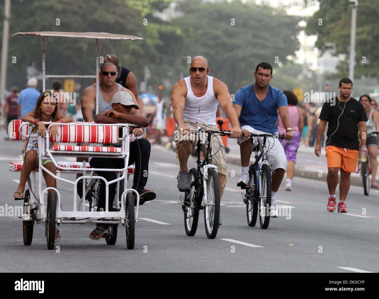 Vin Diesel tours Copacabana on a bicycle with his bodyguards Rio de ...