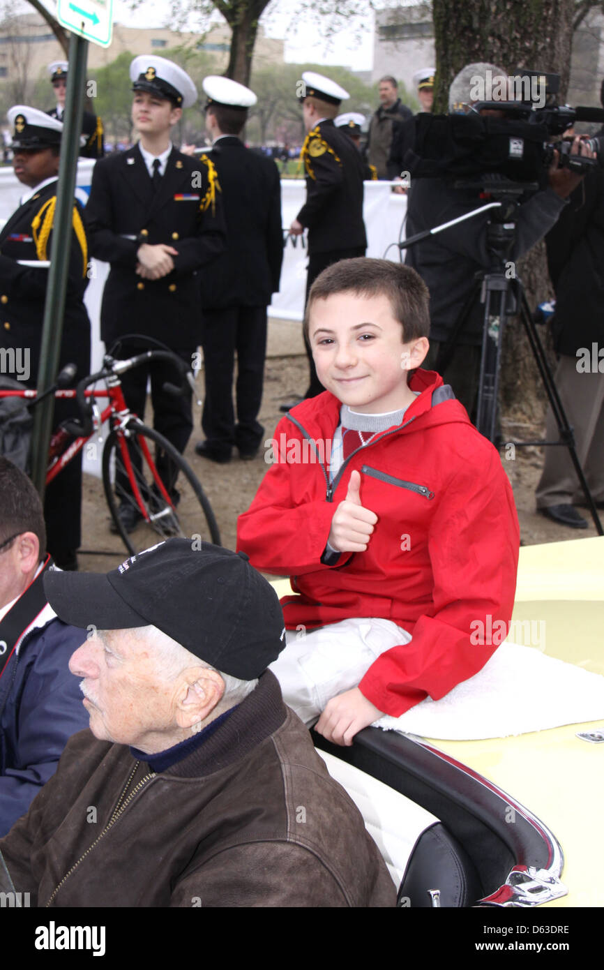 Actor Atticus Shaffer from 'The Middle' is this year's Grand Marshall ...