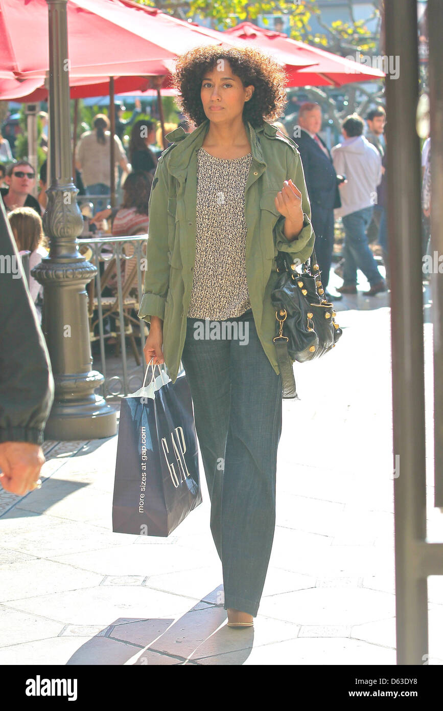 Tracee Ellis Ross Out Shopping At The Grove Los Angeles California