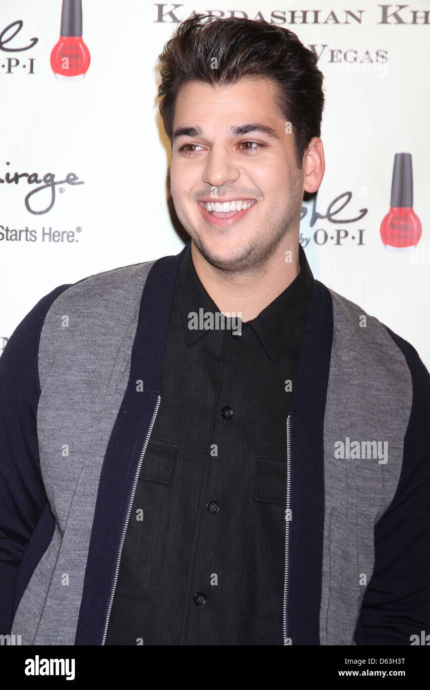 Rob Kardashian The Kardashian Family Celebrate The Grand Opening Of ...