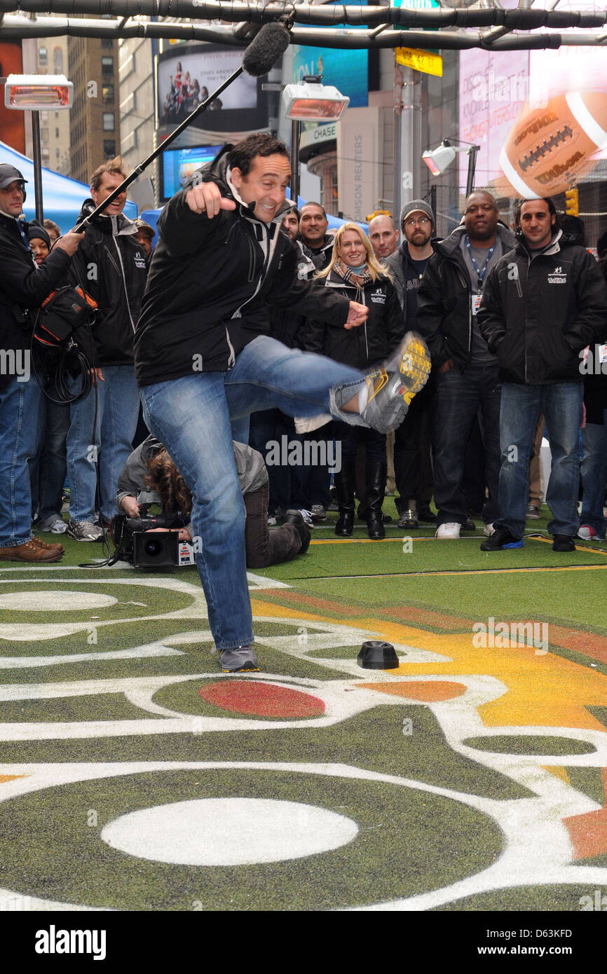 Bill gramática tostitos fiesta in hi-res stock photography and images ...