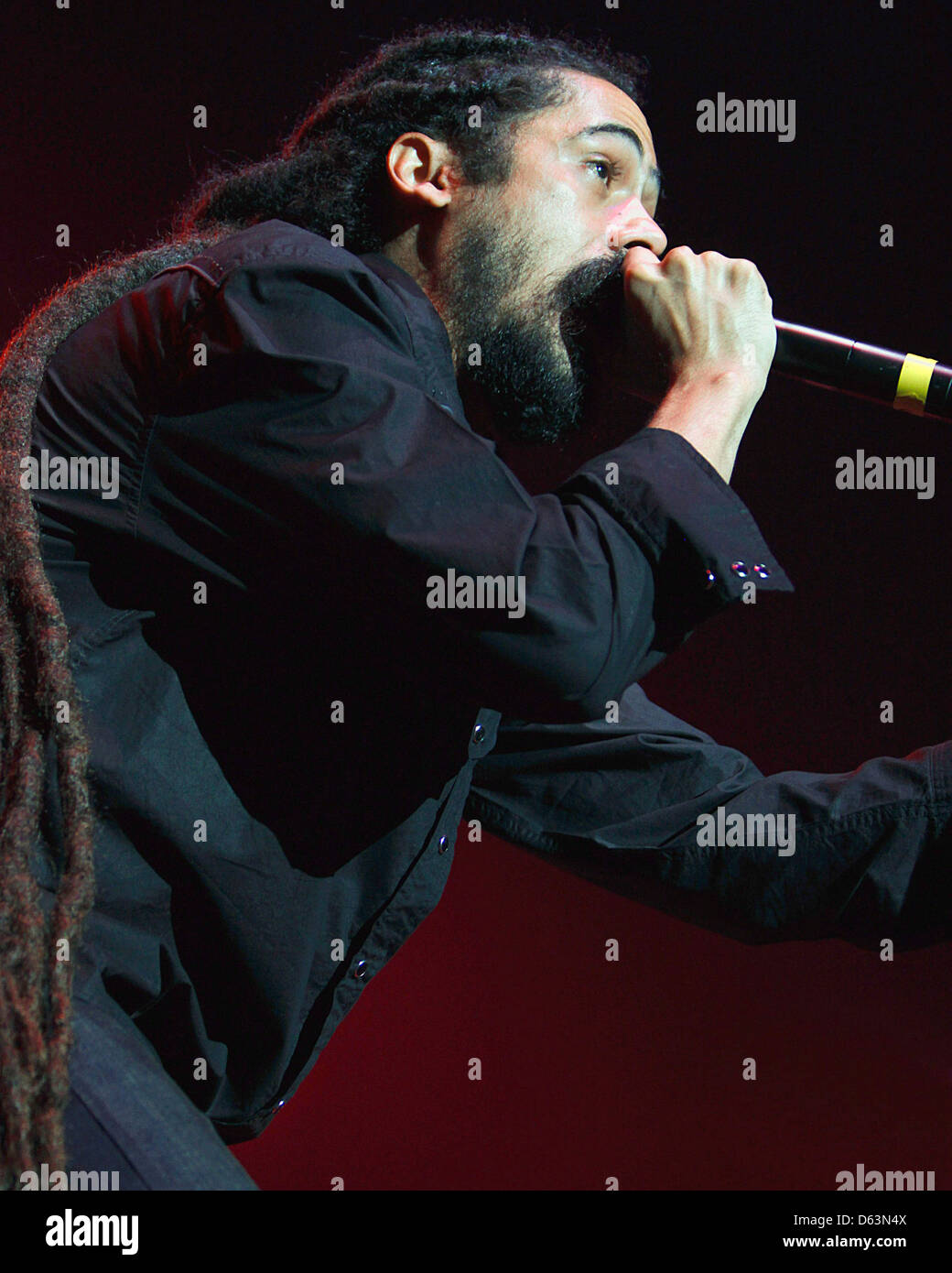 Damian marley hi-res stock photography and images - Alamy
