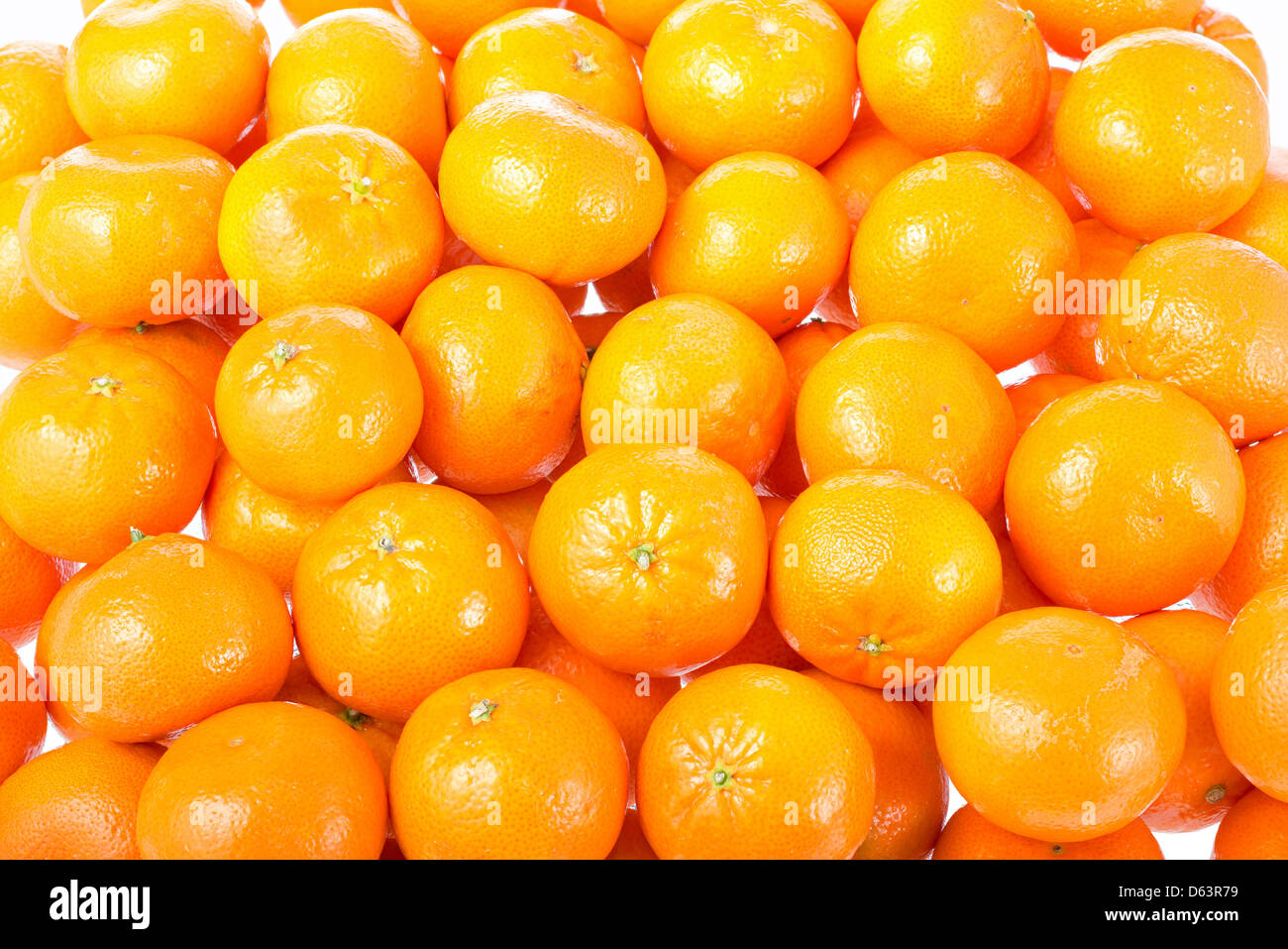 Many mandarin oranges in storage box Stock Photo - Alamy