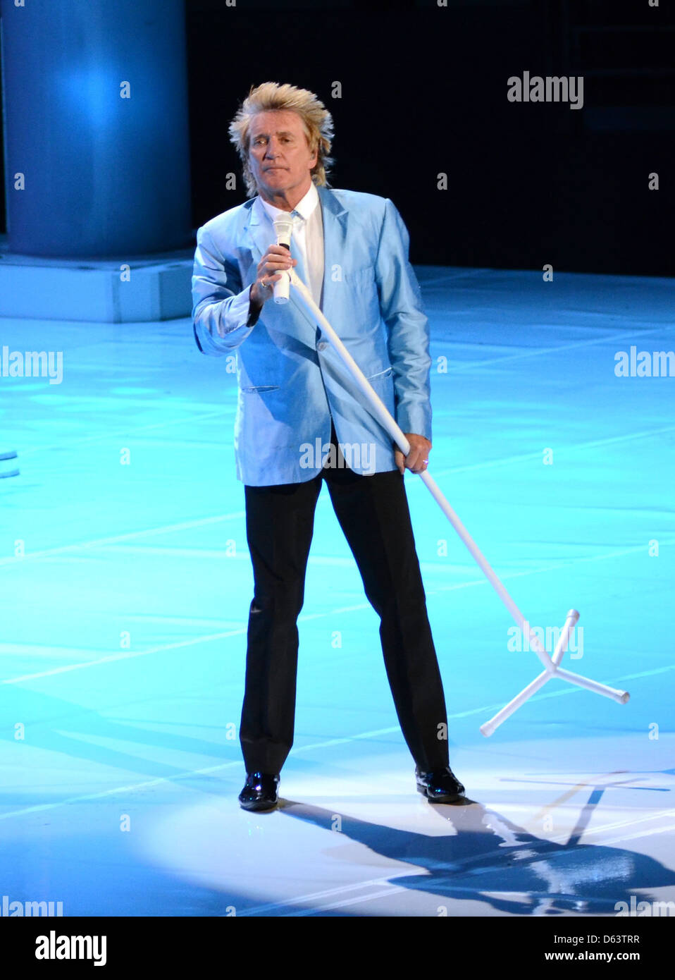 Rod Stewart performing live on his 'Heart and Soul' tour at Madison ...