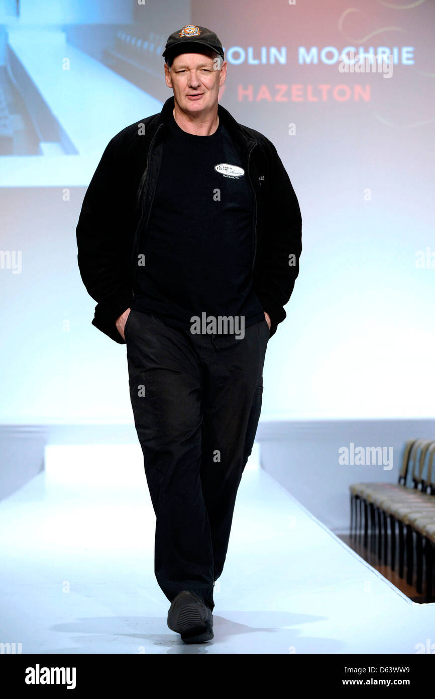 Colin mochrie hi-res stock photography and images - Alamy