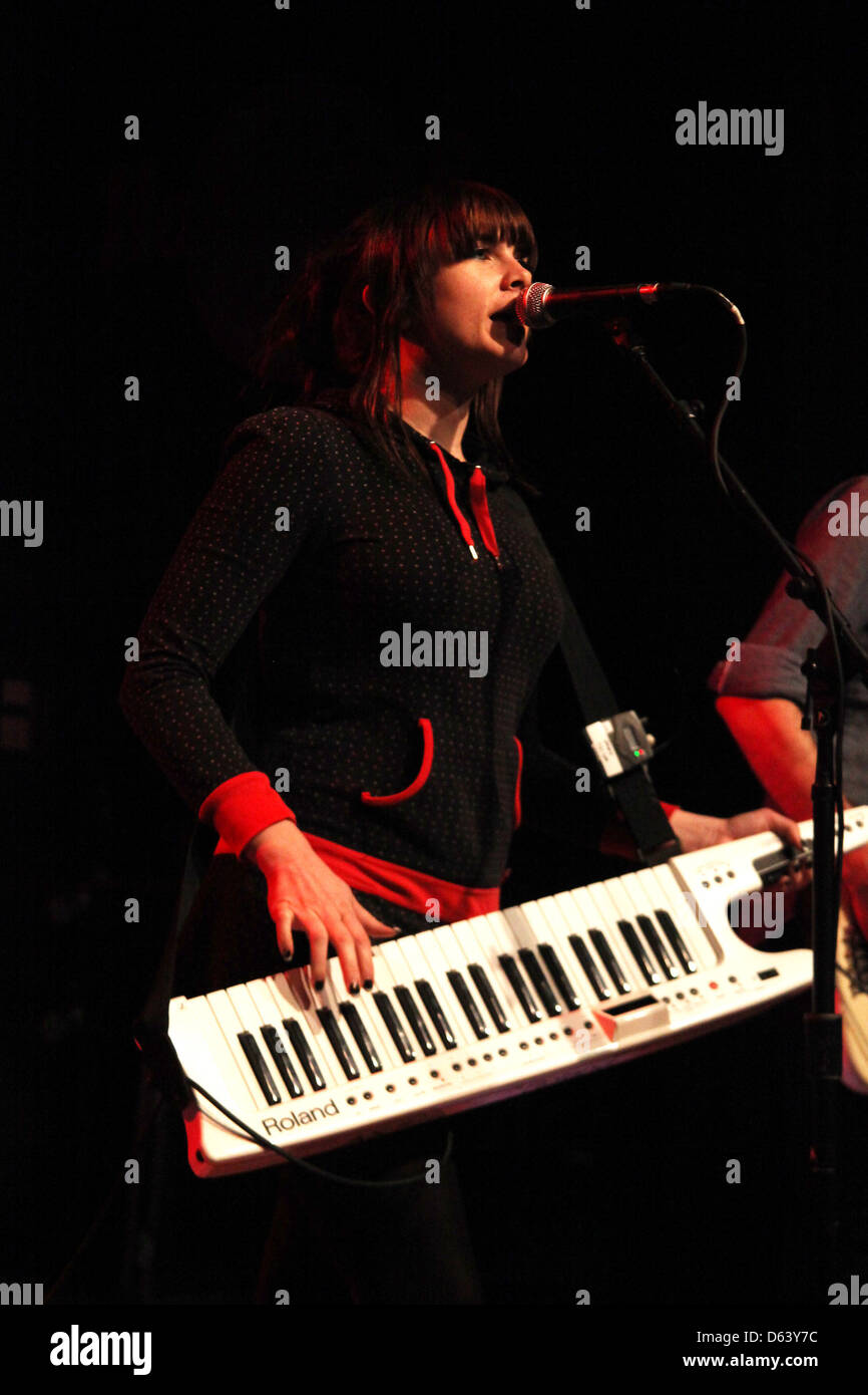 Victoria Asher of Cobra Starship Stride SHIFT presents Cobra Starship ...