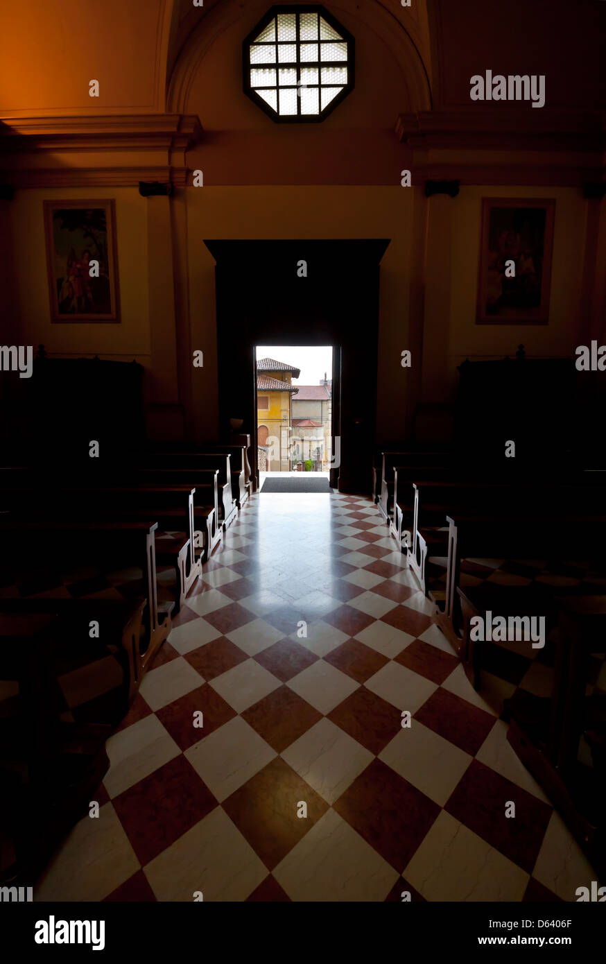 Open arc hi-res stock photography and images - Alamy