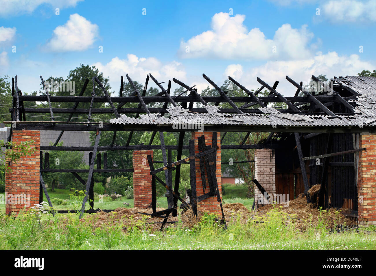Fire burnt barn in countryside Stock Photo - Alamy