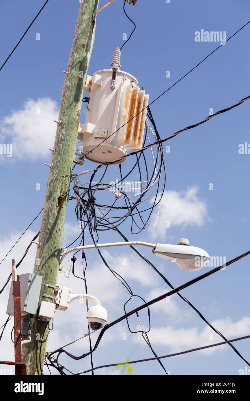 Complex wiring hi-res stock photography and images - Alamy
