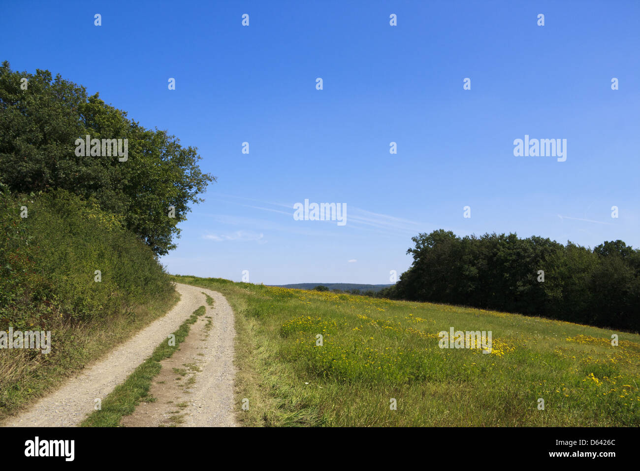 Greenfield dirt track hi-res stock photography and images - Alamy