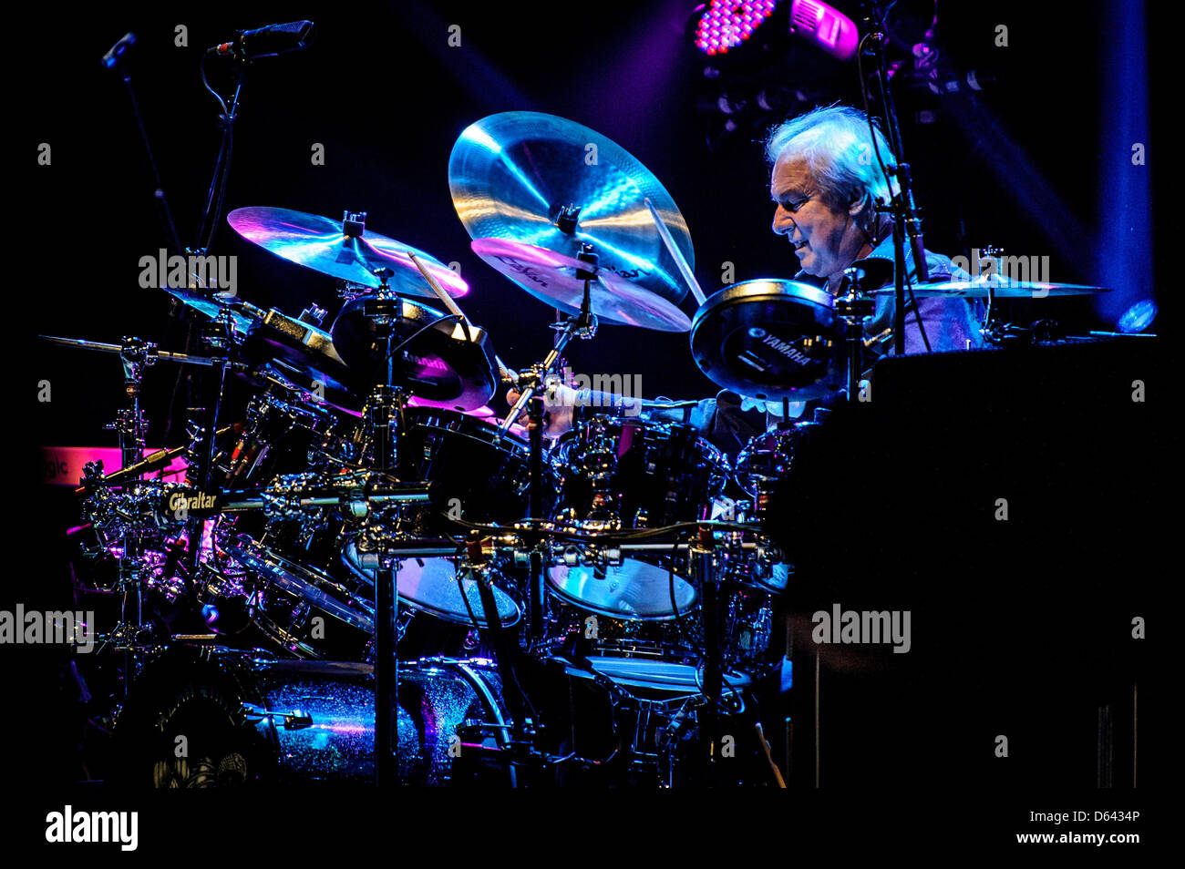 Drummer alan white hi-res stock photography and images - Alamy