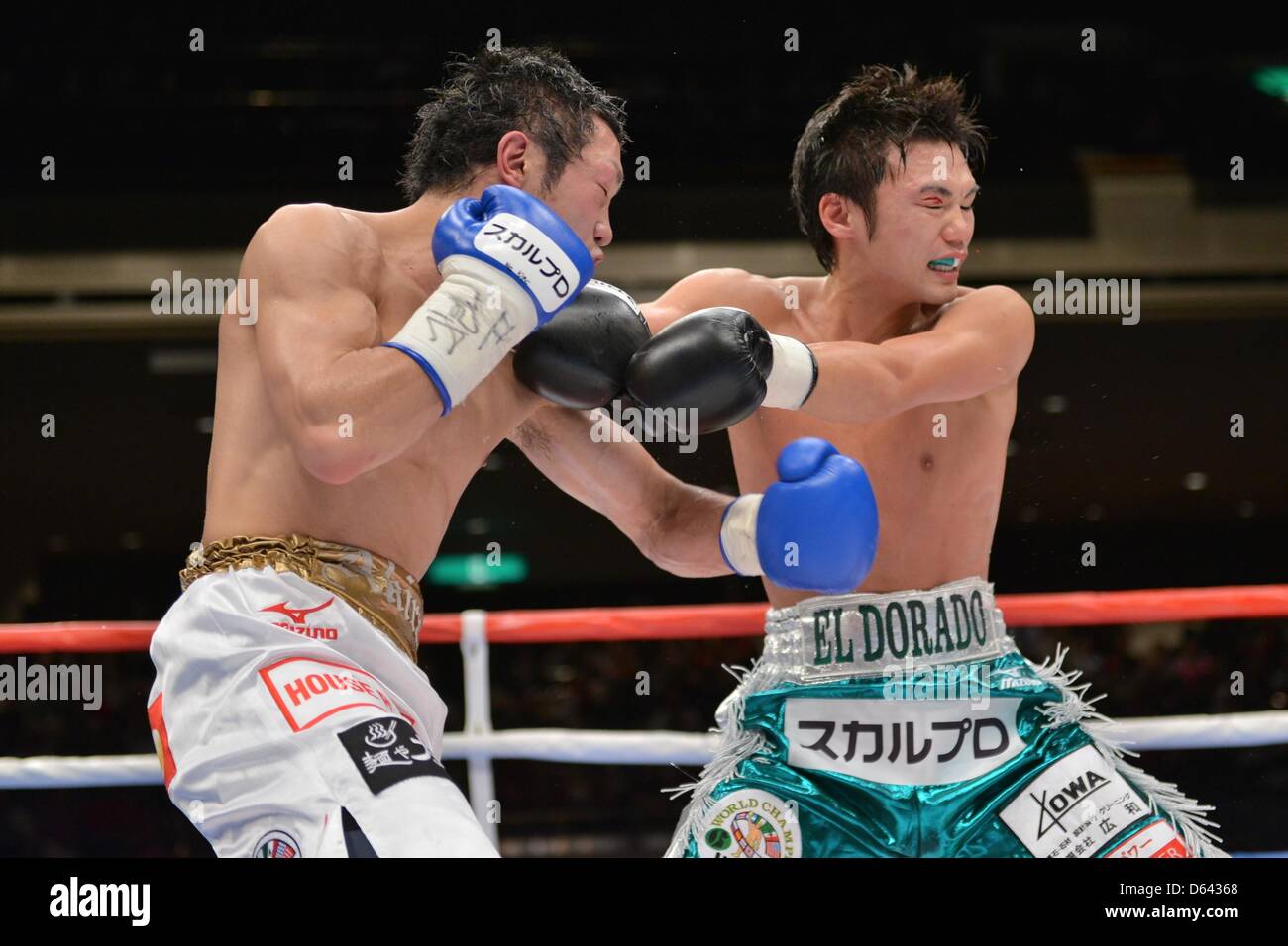 (L-R) Akira Yaegashi, Toshiyuki Igarashi (JPN), APRIL 8, 2013 - Boxing ...