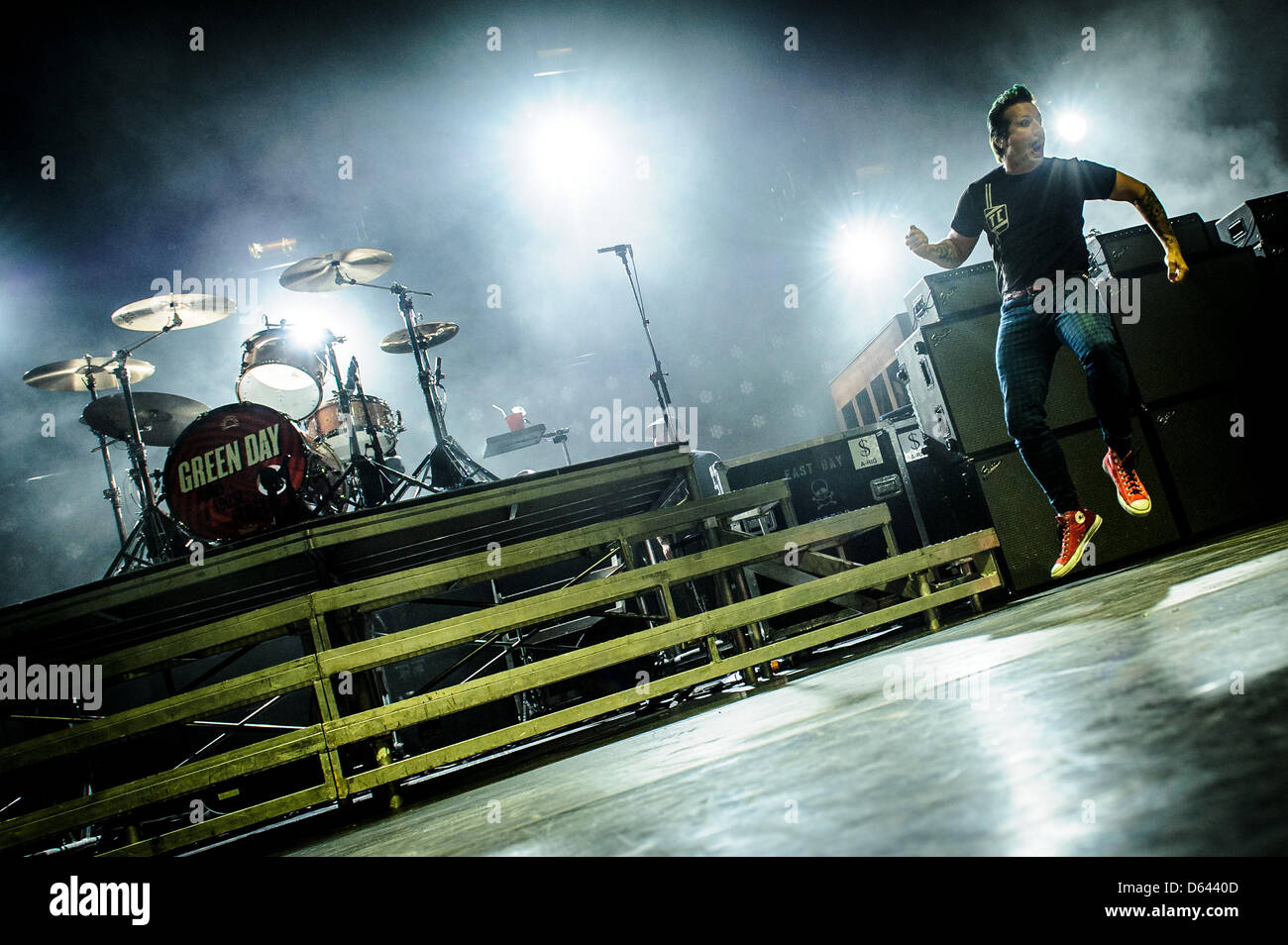 Tre cool drummer hi-res stock photography and images - Alamy
