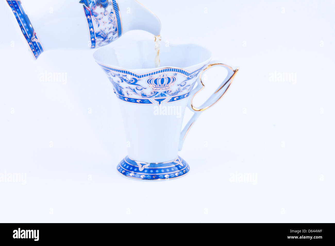 Serve tea with isolation background Stock Photo - Alamy