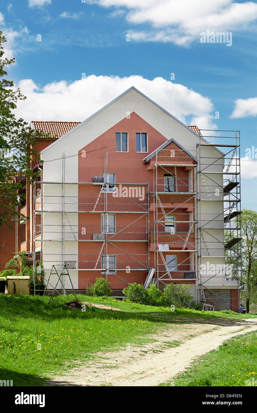 Repairing building facade hi-res stock photography and images - Alamy