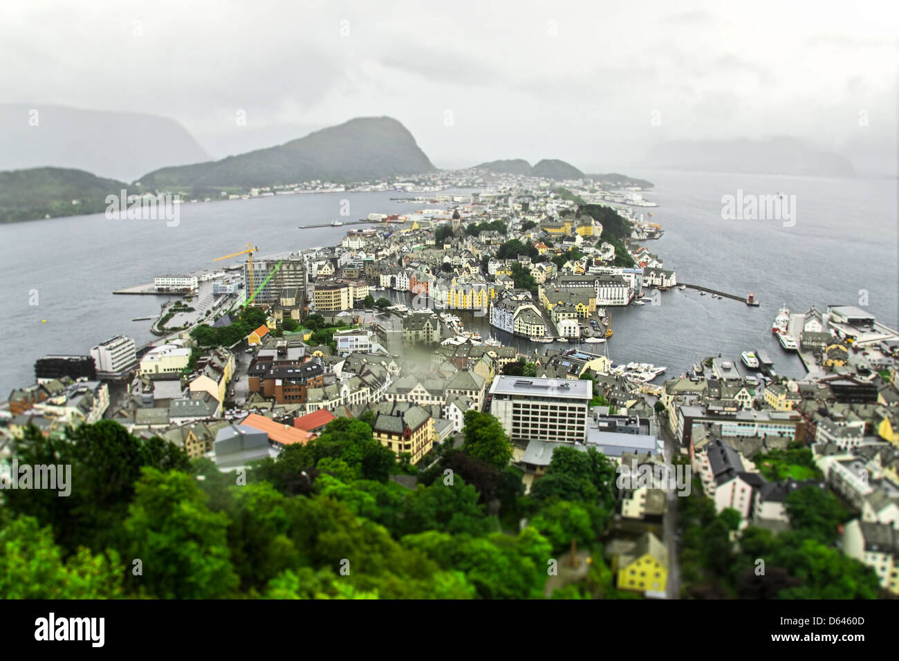 Alesund town pier hi-res stock photography and images - Alamy