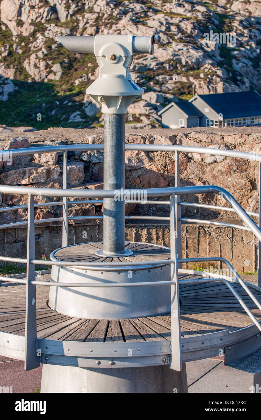 Monocular view hi-res stock photography and images - Alamy