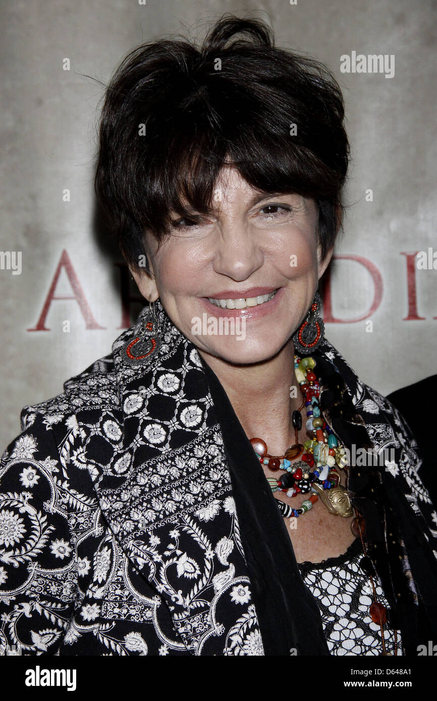 Mercedes Ruehl opening night of the Broadway production of 'Tom ...