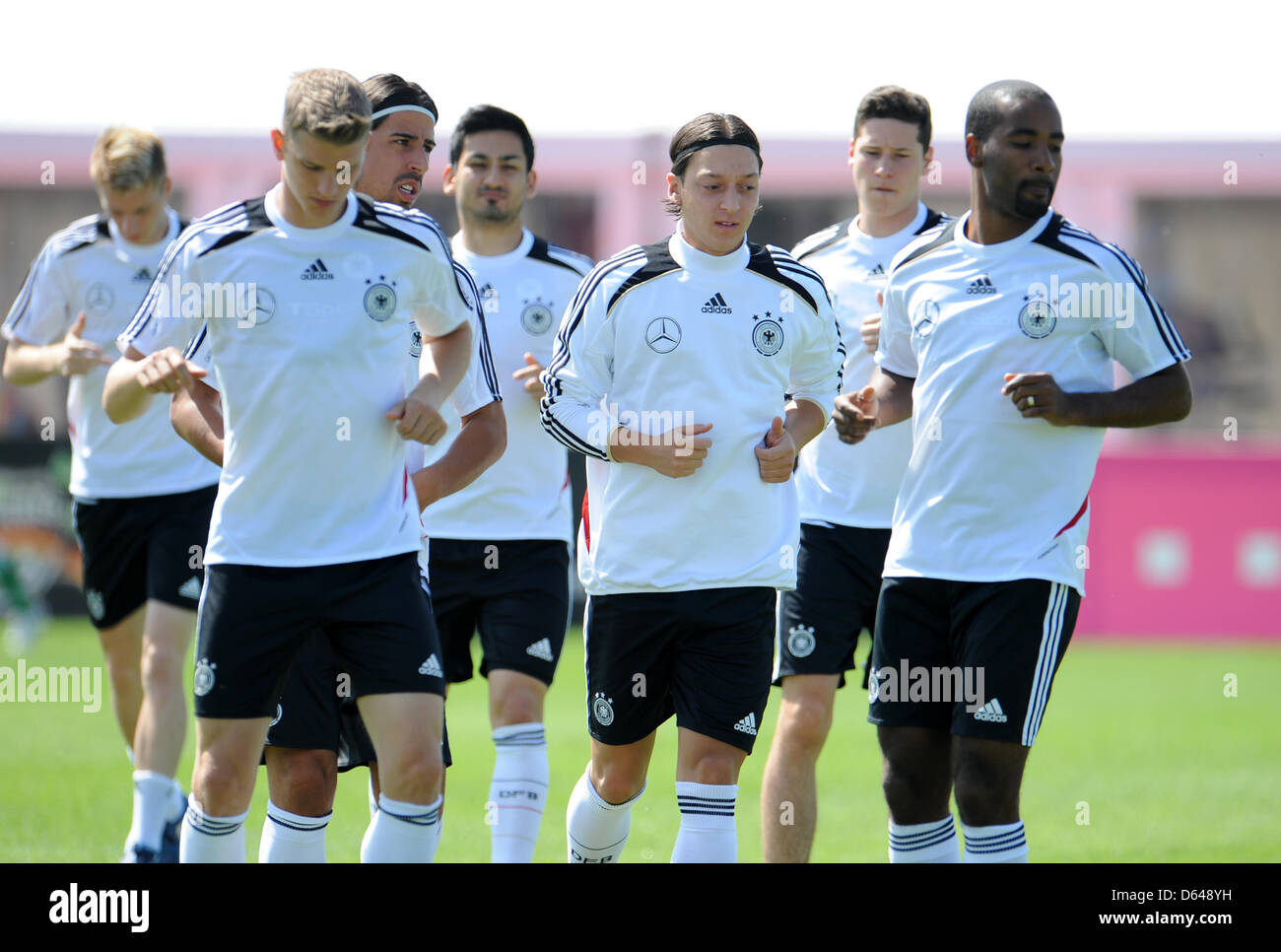 German national soccer players Lars Bender (L-R), Sami Khedira, Ilkay ...