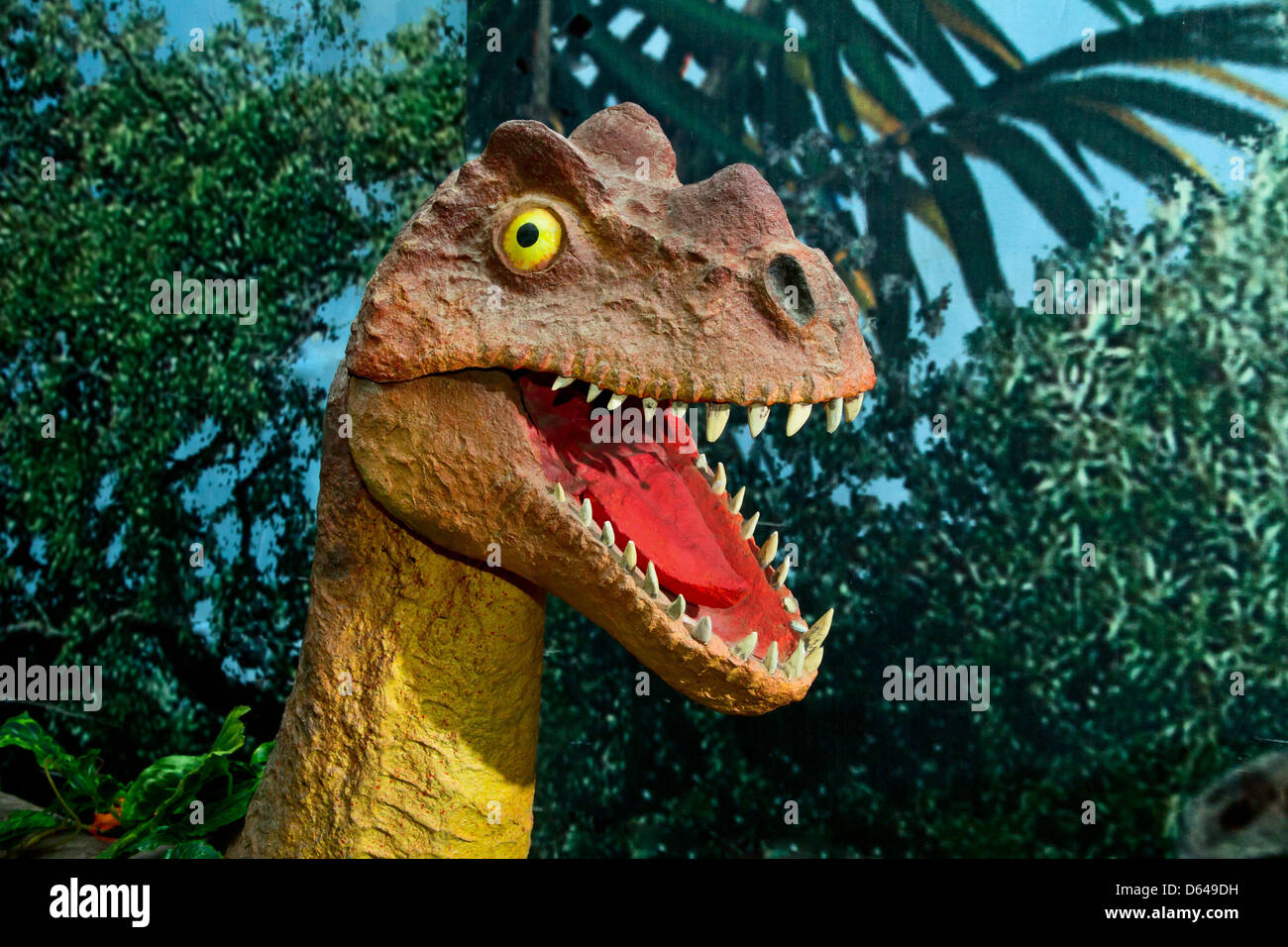 Image of extinct animals fierce raptor dromezavry Stock Photo - Alamy