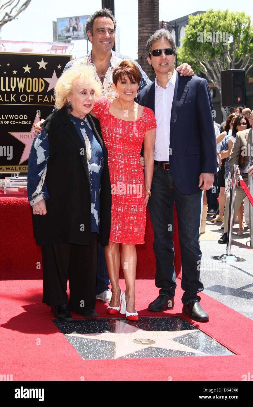 Debra Barone Actress 60 Photos - Moonagedaydream.film