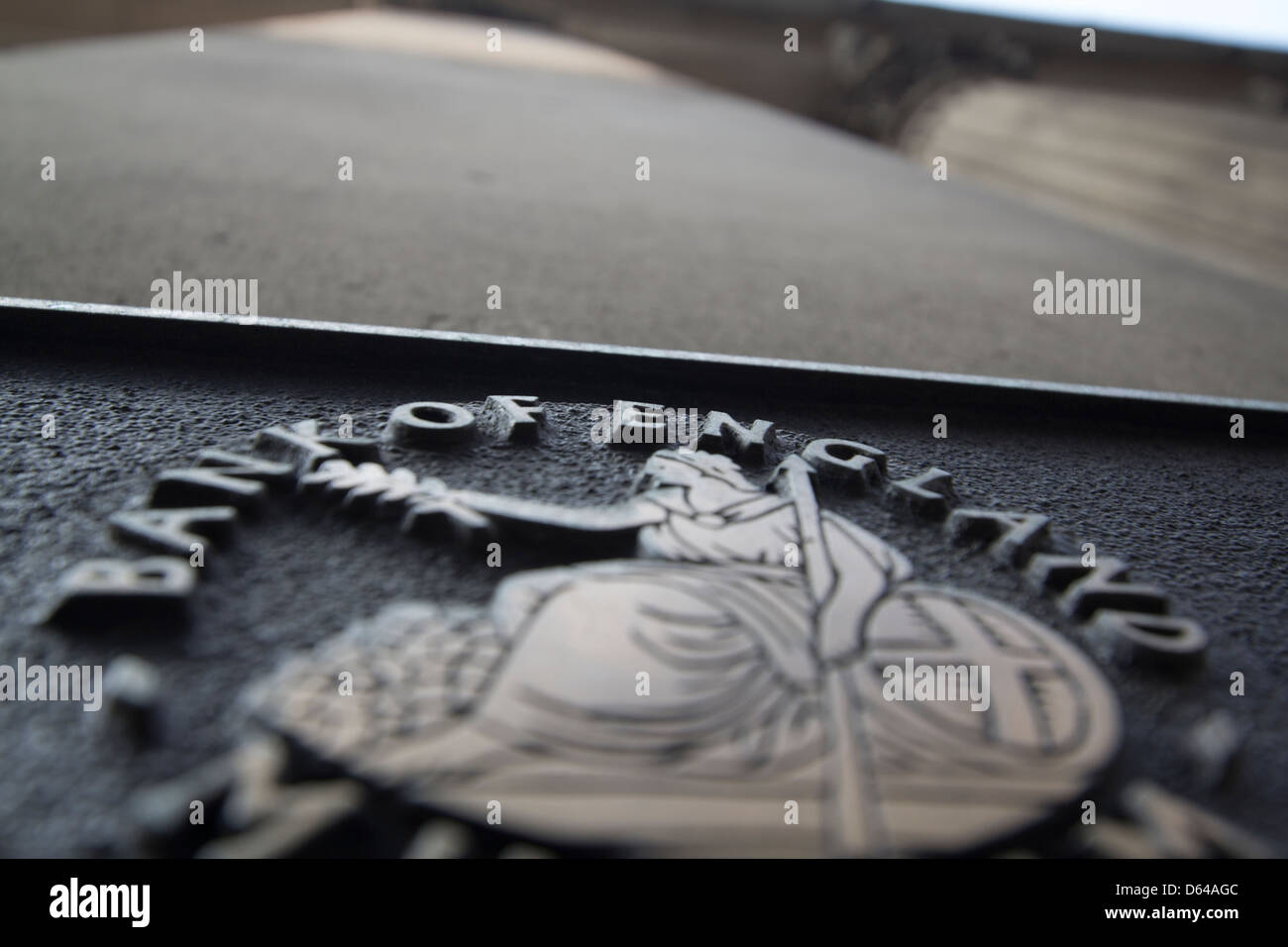 Bank of england sign london hi-res stock photography and images - Alamy