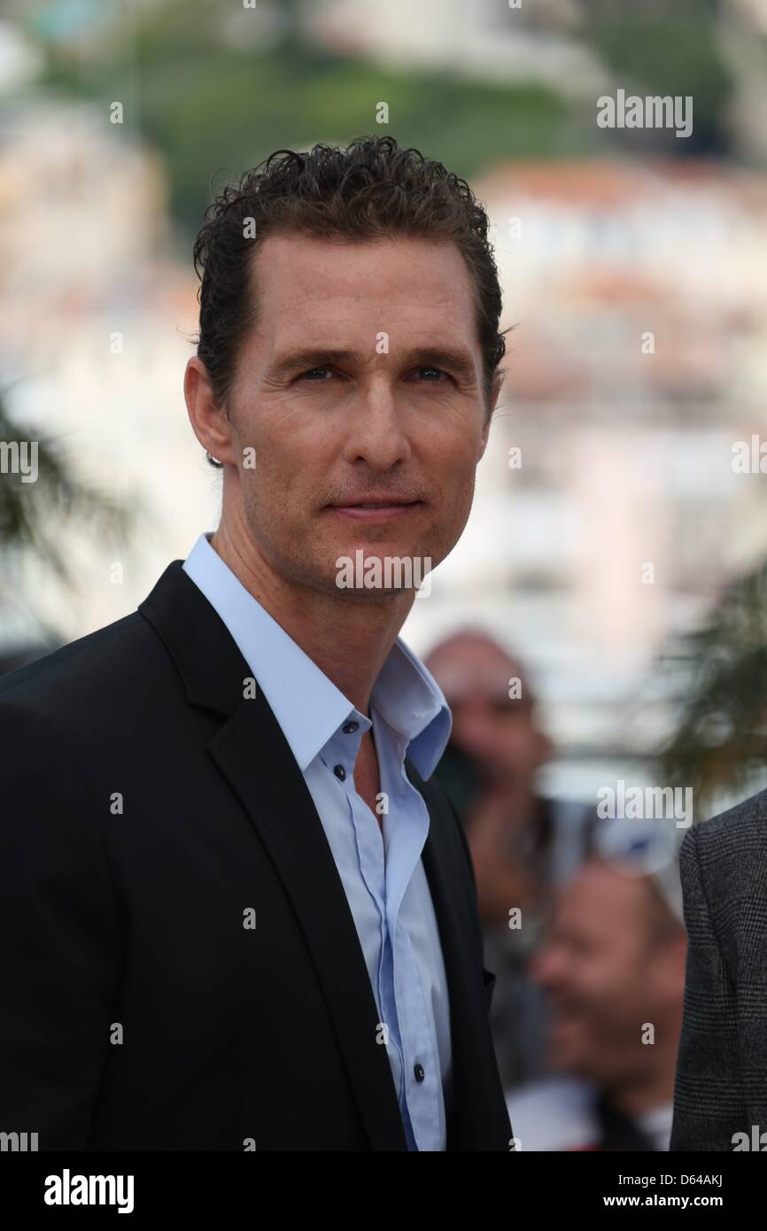 Actor Matthew McConaughey poses at the photocall of "The Paperboy ...