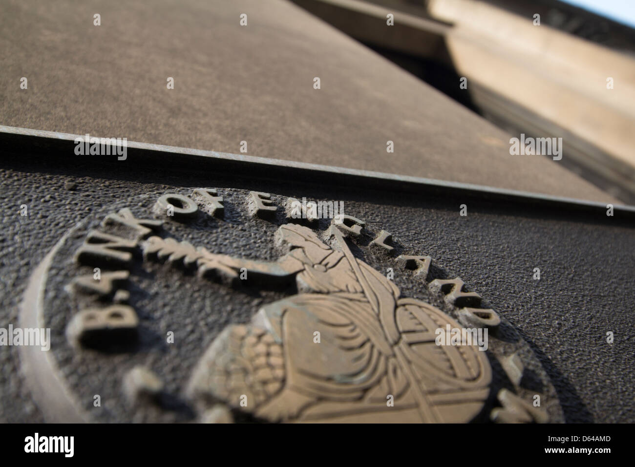 Bank of england sign london hi-res stock photography and images - Alamy
