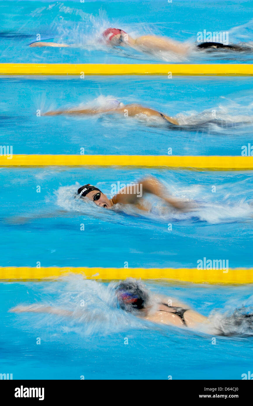 Womens 1500 meters hi-res stock photography and images - Alamy