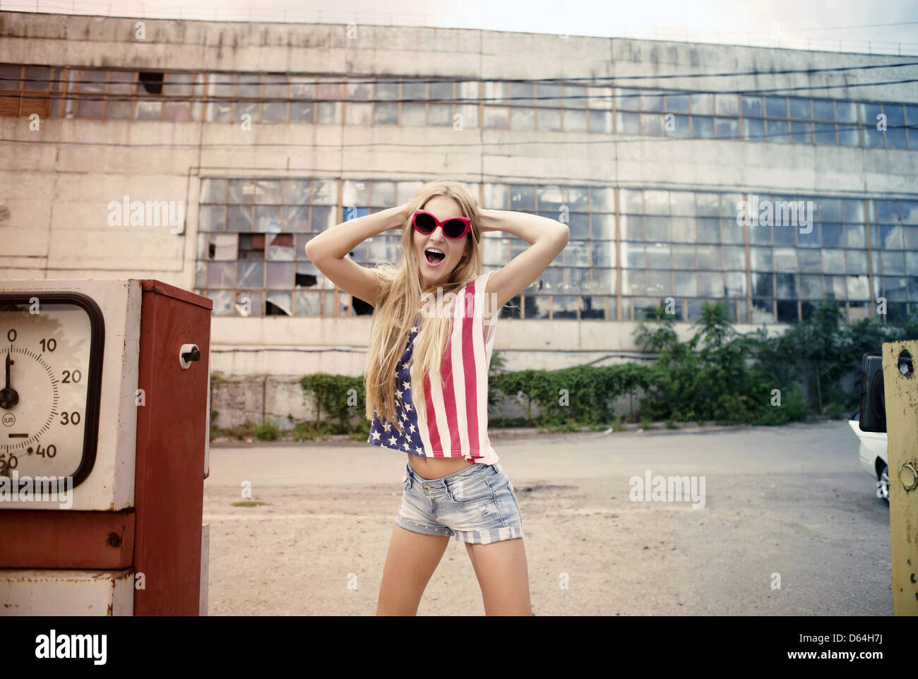 Vintage gas pump girl hi-res stock photography and images - Alamy