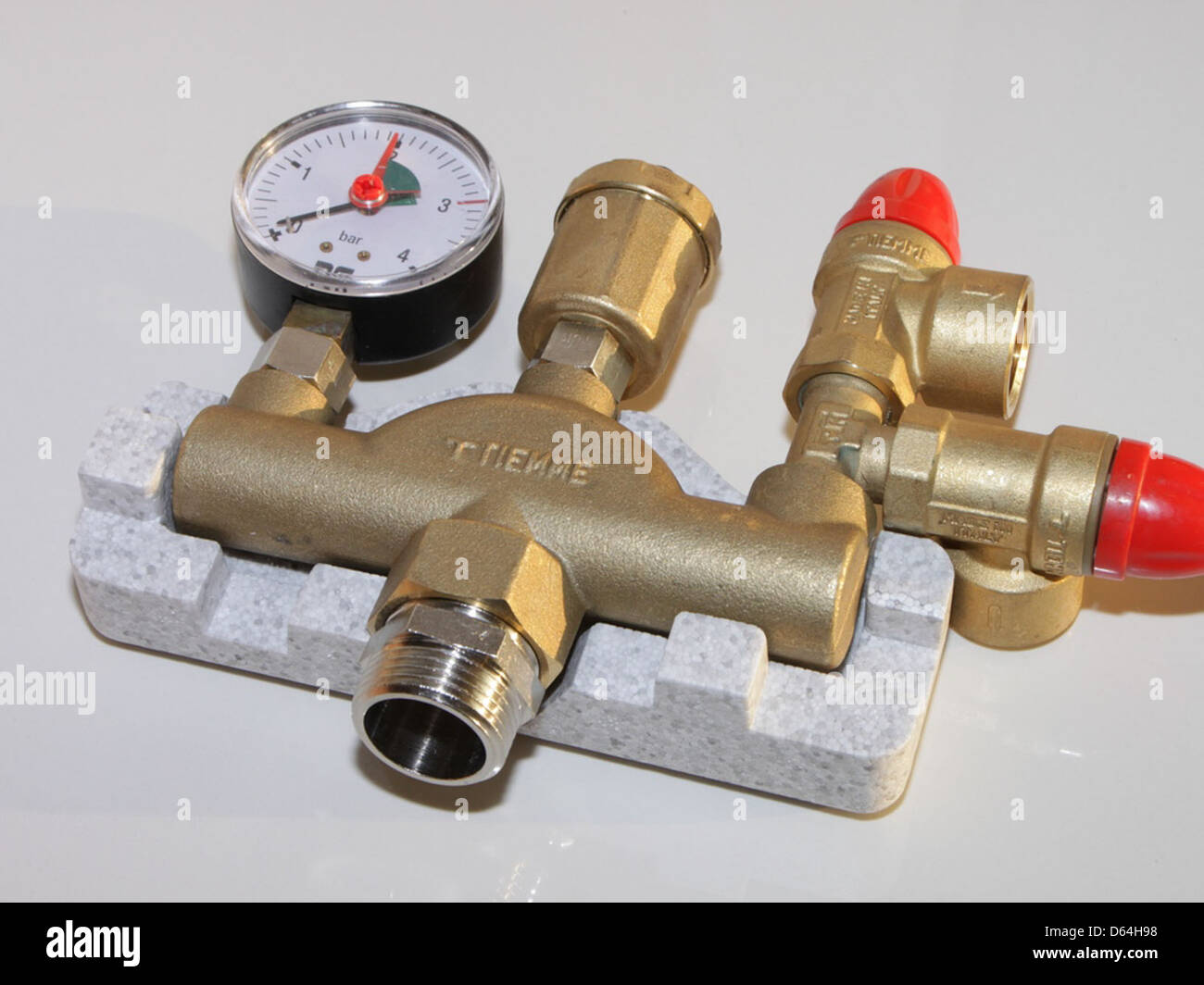 Home heating systems hi-res stock photography and images - Alamy