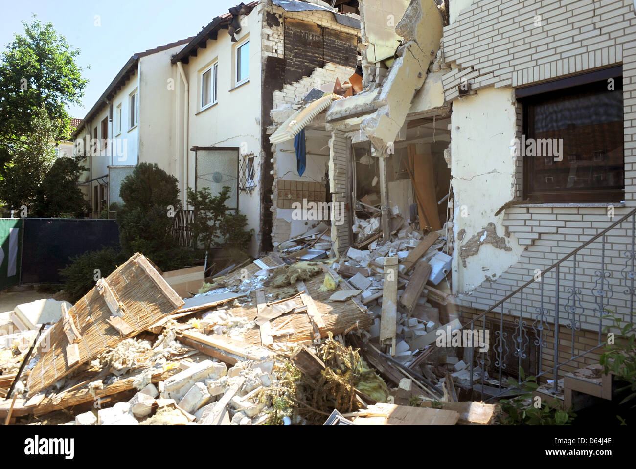 A destroyed house is pictured in Bremerhaven, Germany, 28 May 2012. The ...