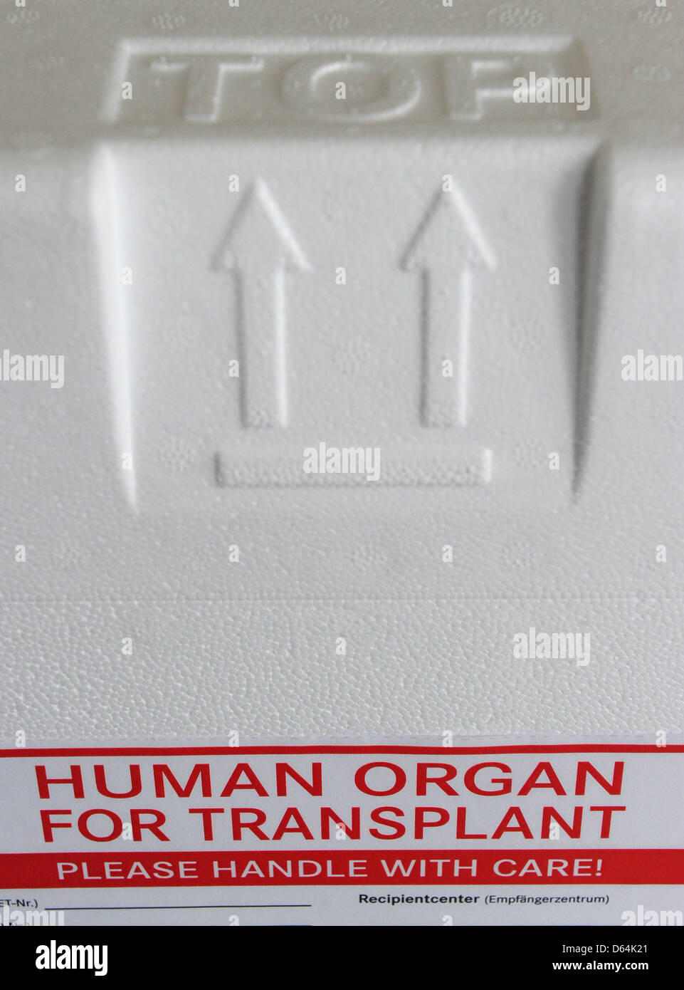 Organ transport cooler box hi-res stock photography and images - Alamy