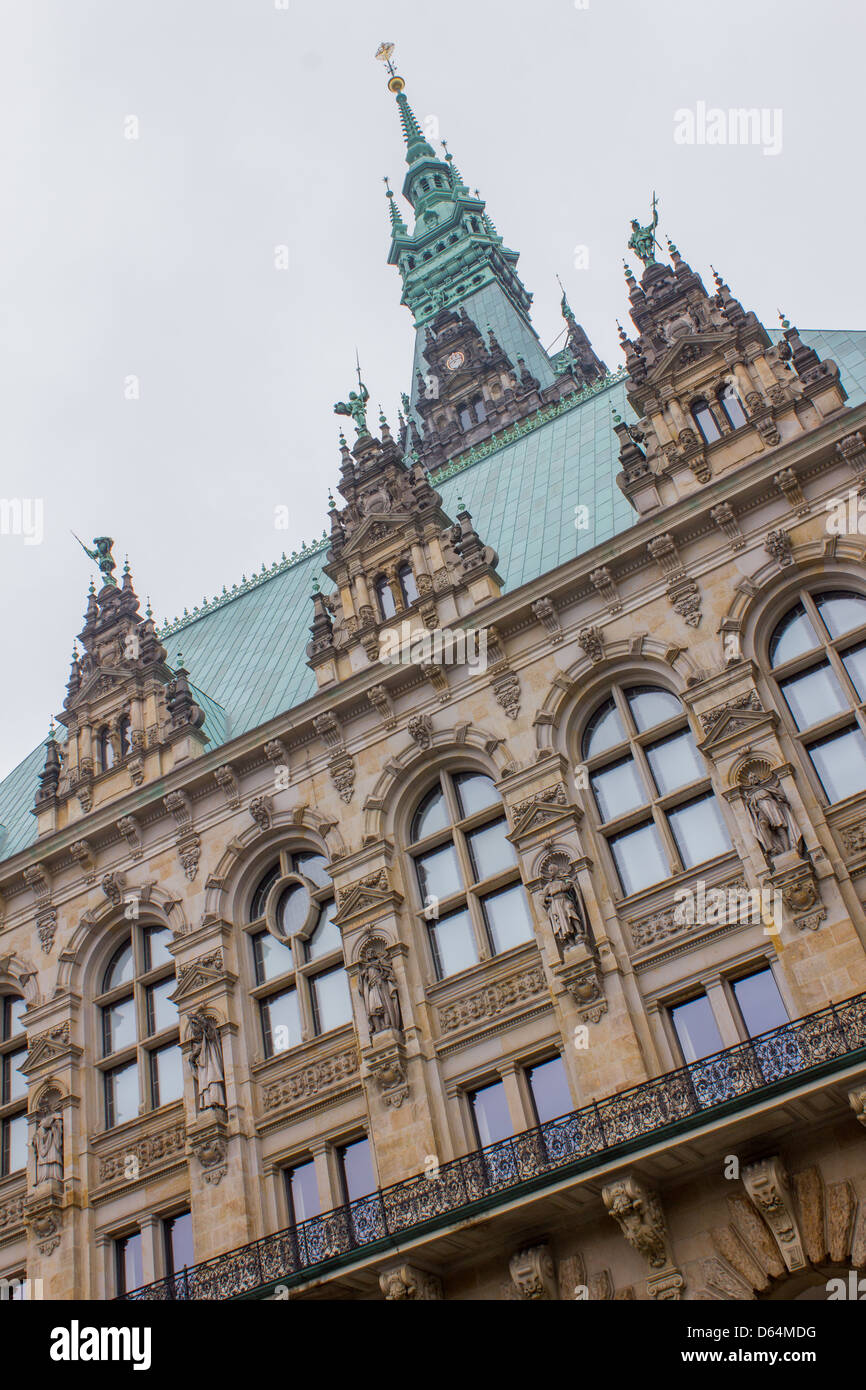 Hamburg rathaus architecture detail city hall hi-res stock photography ...