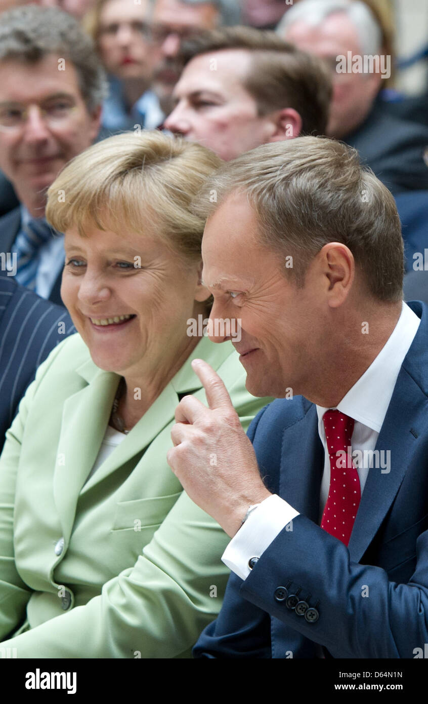 German Chancellor Angela Merkel (CDU) and Polish Prime Minister Donald ...