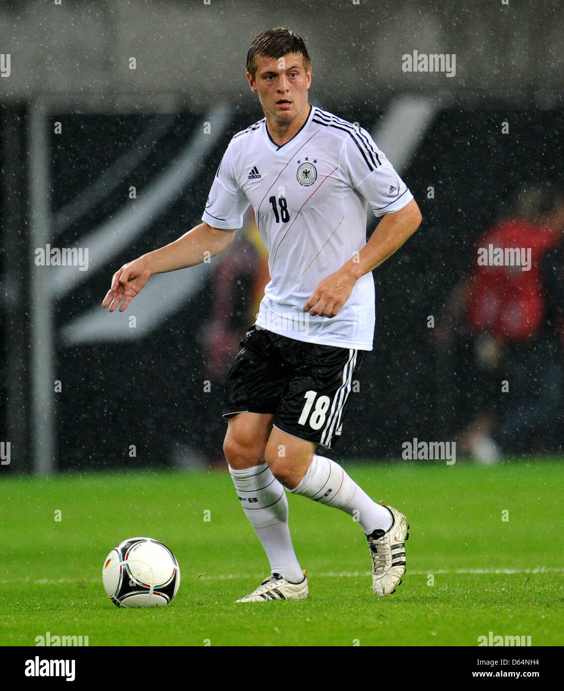 Germany's Toni Kroos plays the ball during the international friendly ...