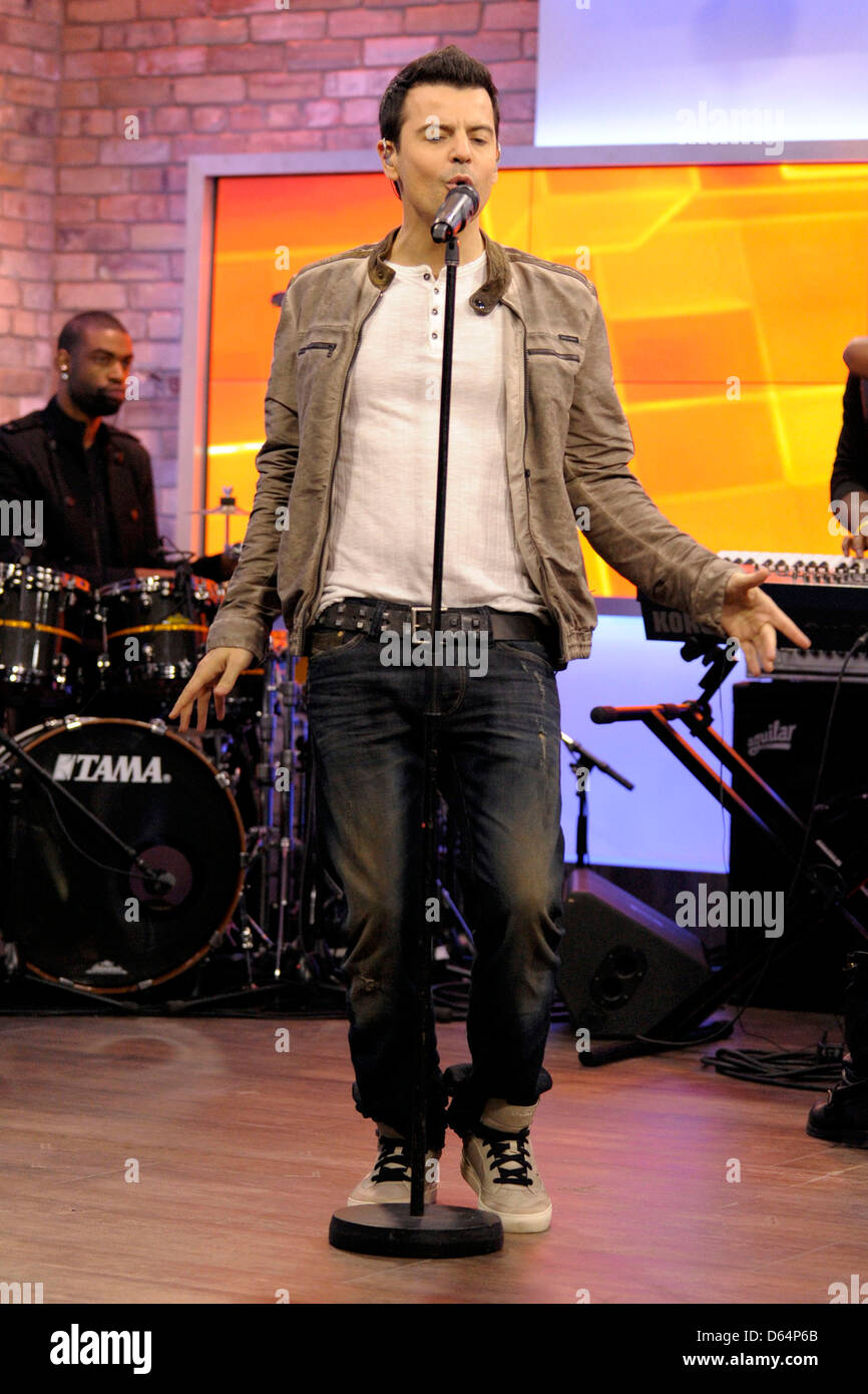 Jordan Knight appearing on CTV's 'The Marilyn Denis Show', promoting ...