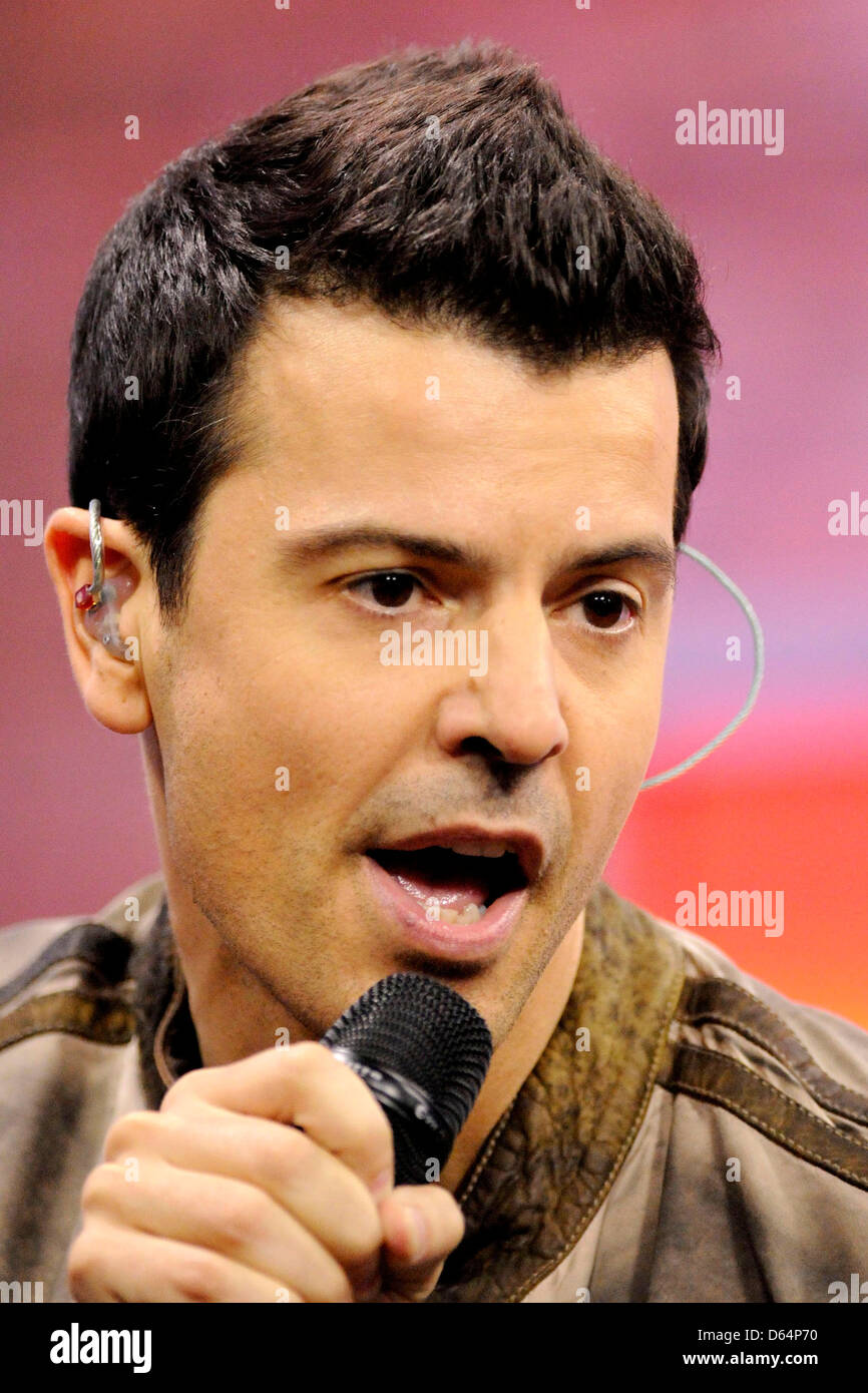 Jordan Knight appearing on CTV's 'The Marilyn Denis Show', promoting ...