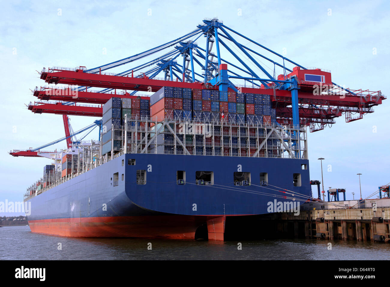 container ship,container port,container terminal Stock Photo - Alamy