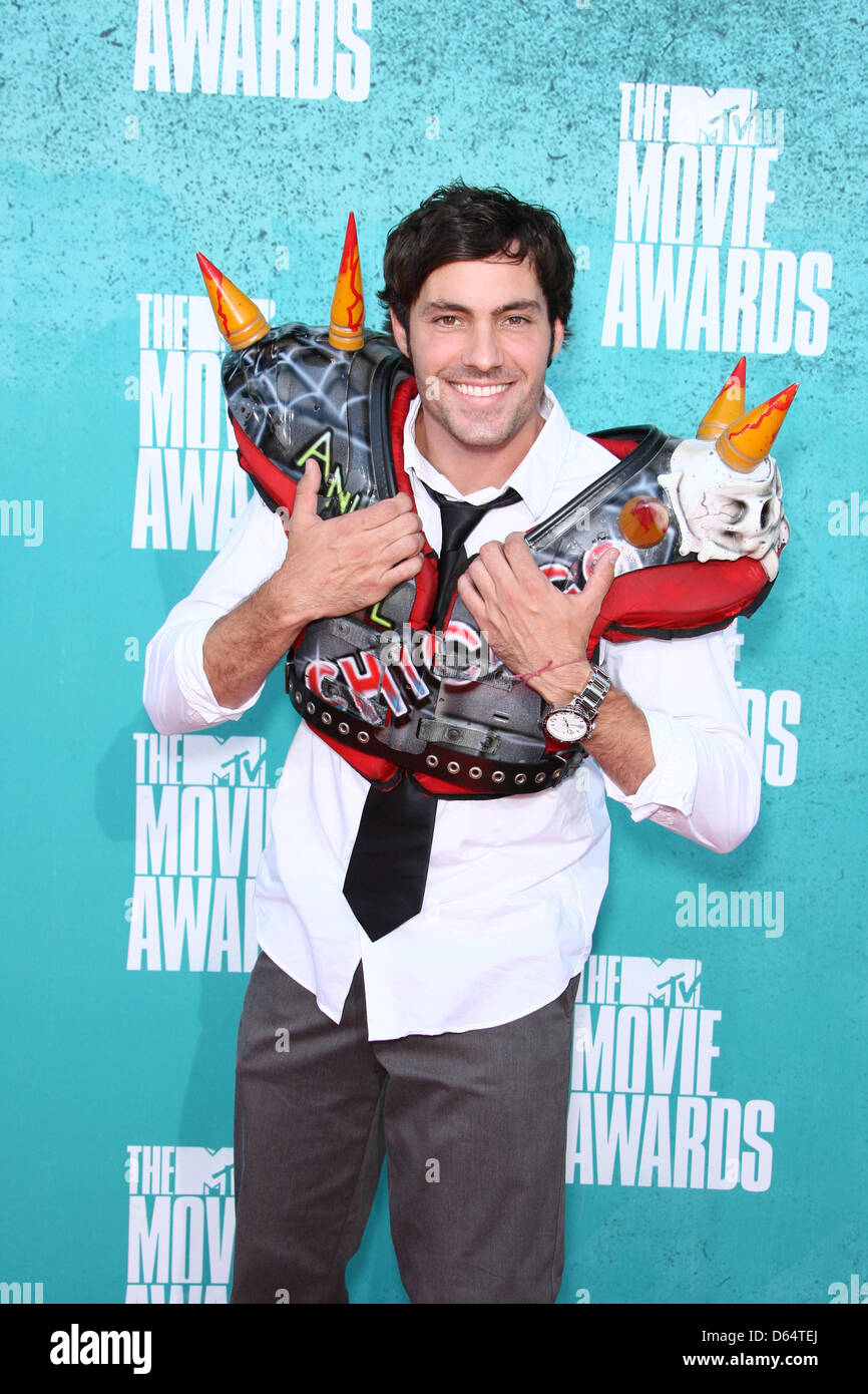 Comedian Jeff Dye arrives on the red carpet of the 2012 MTV Movie ...