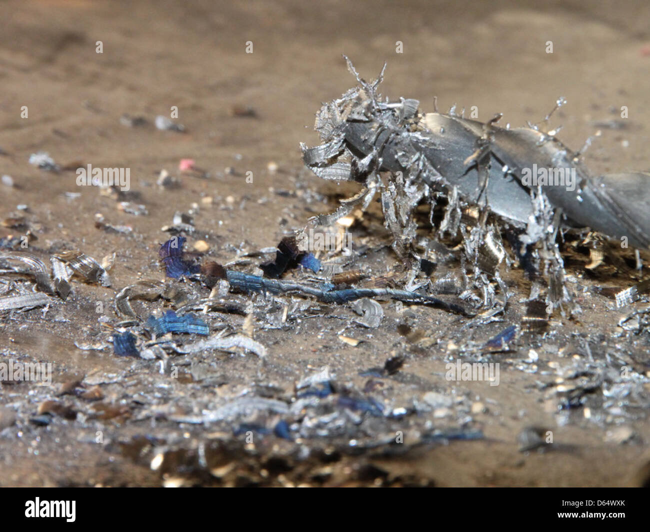 Iron-Filings-on-a-Magnetized-Metal-Drill-Bit IMG 2301 Stock Photo - Alamy