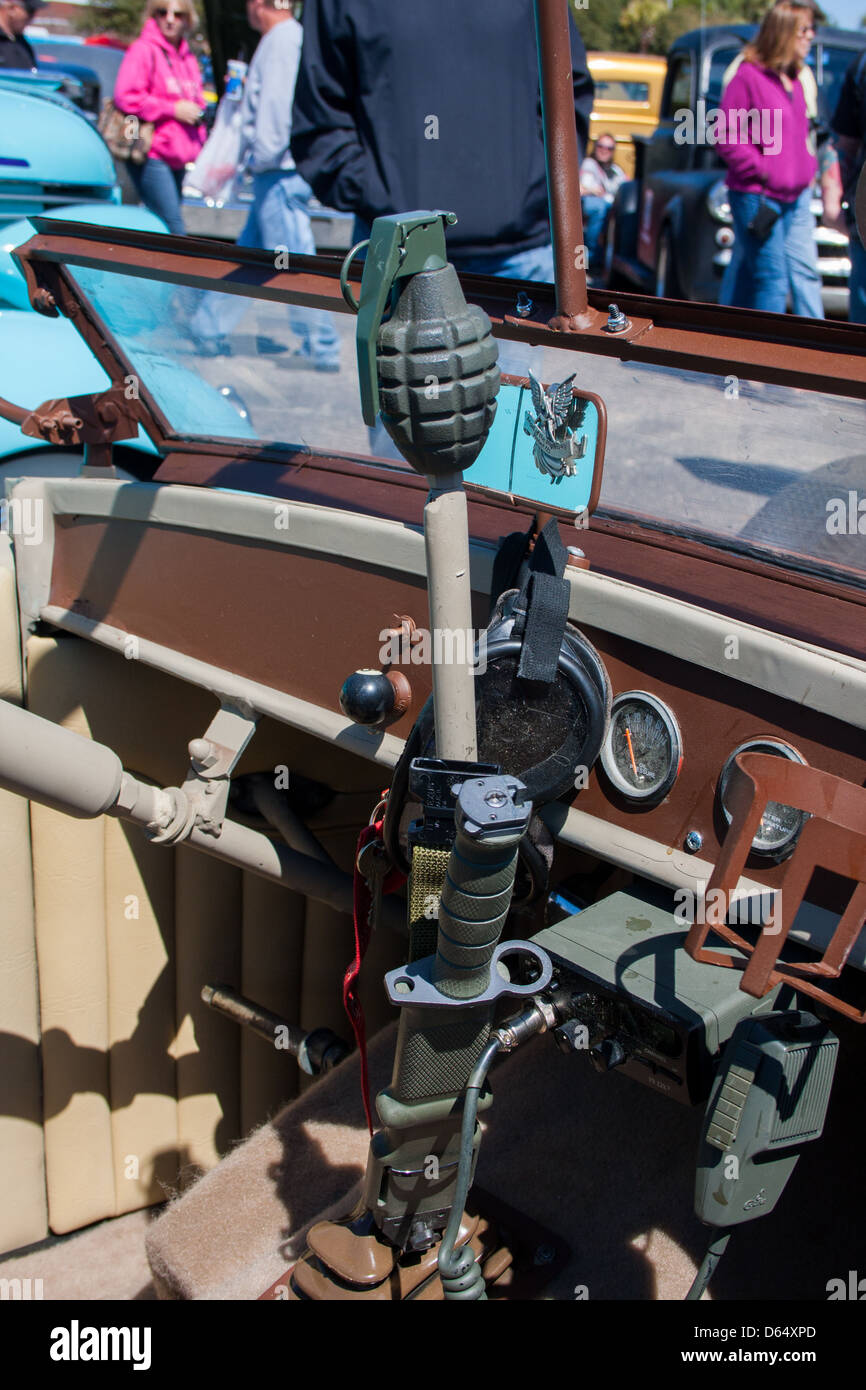 Grenade vintage old hi-res stock photography and images - Alamy