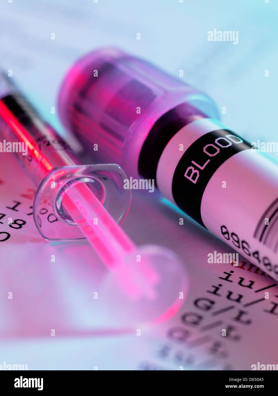 Phial of blood hi-res stock photography and images - Alamy